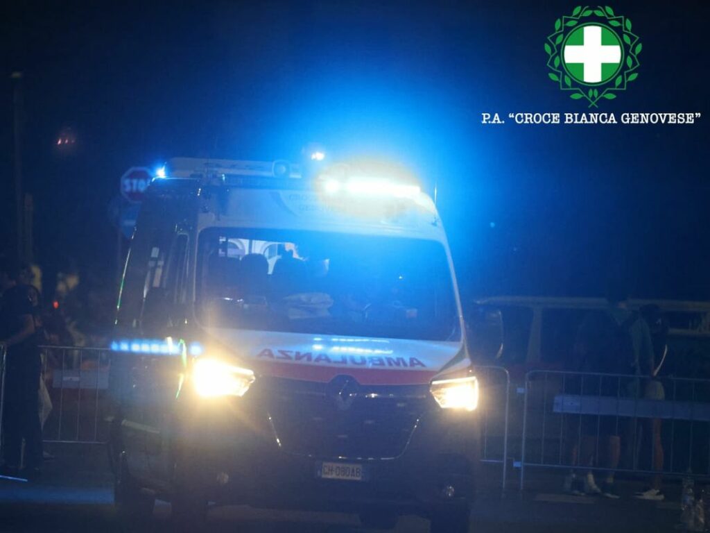 Rapallo, calcio in faccia all'operatrice del 118: arrestata una donna